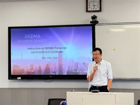 国际联合审计学院召开2020级留学申请推进会