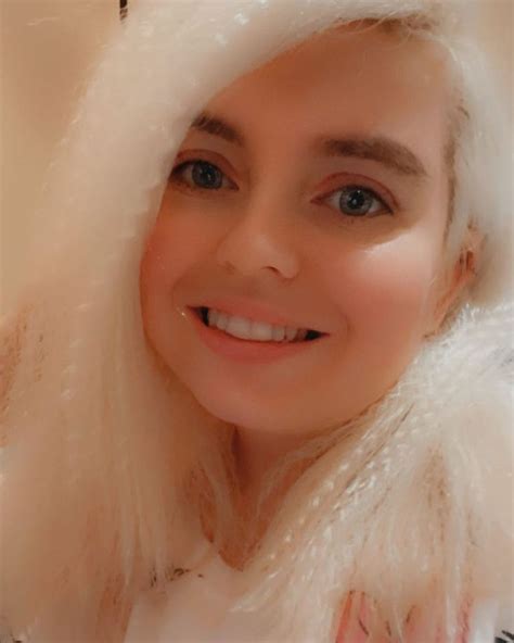 Hashtag Crimpedhair Sur Instagram • Photos Et Vidéos Crimped Hair