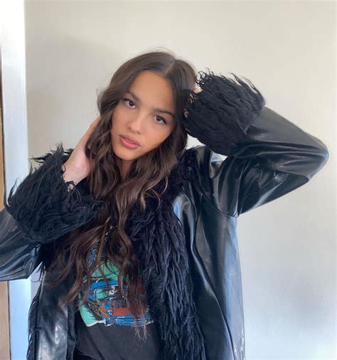 بیوگرافی اولیویا رودریگو ستاره نوظهور پاپ عکس مینویسم