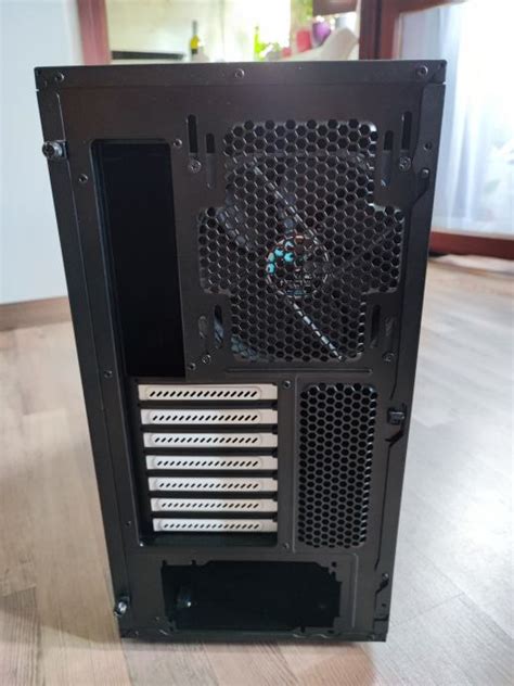 Fractal Design Define R5