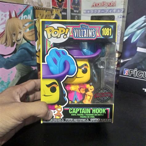 Funko Pop Disney Villains 1081 Captain Hool Blacklight Version Hobbies And Toys Toys And Games On