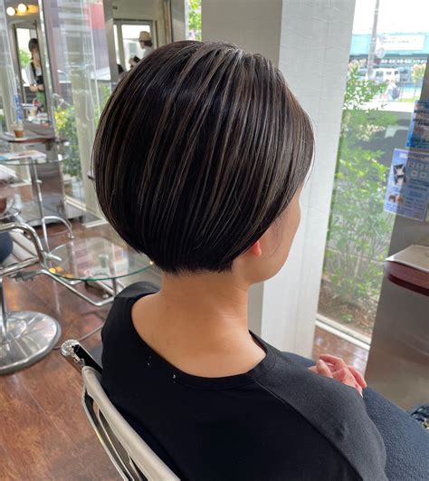 スライシングメインのデザインカラー‍♀️耳かけタイトショートがとてもお似合いでした️🧡 宇都宮市の美容室 May Quark メイ