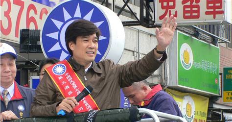 黃義交墜樓亡／曾讚王金平最適合當總統 力拱王攜手親民黨拚大位卻因這件事破局 政治 Ctwant