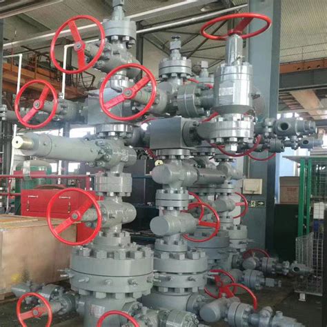 API 6A Wellhead Equipment In Oil And Gas Christmas Tree X Max Tree