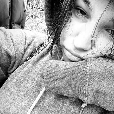 Rebeca28 • Threads Say More
