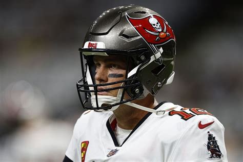 Tom Brady Vented Out His Frustration By Breaking Not One But Two