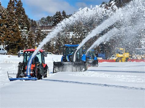 動画まえむき君3台夢の競演 at 福井県大野市第3回農業用ﾄﾗｸﾀｰ除雪ﾃﾞﾓﾝｽﾄﾚｰｼｮﾝ まえむき君