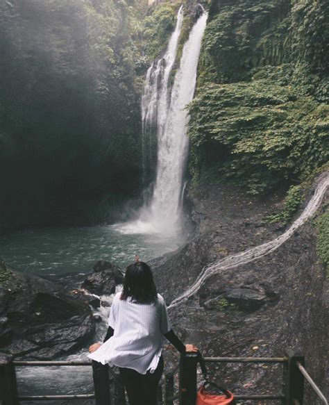 10 Potret Air Terjun Aling Aling Bali Suasananya Asri