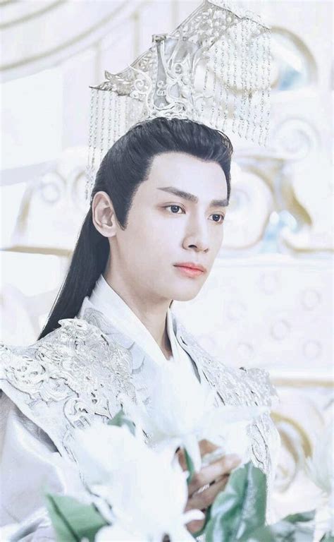 《香蜜沉沉燼如霜》官微宣傳拋棄了羅雲熙？工作室還獲得支持？ 每日頭條