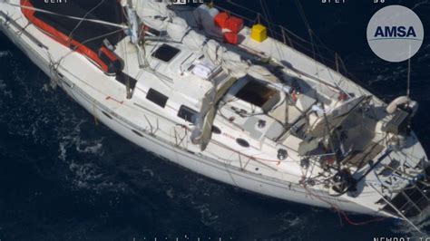 Nsw Police Rescue Two Men Whose Yacht Broke Down In The Pacific Ocean