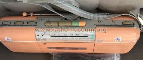 Stereo Radio Cassette Recorder QT 50 Radio Sharp Osaka Radiomuseum Org