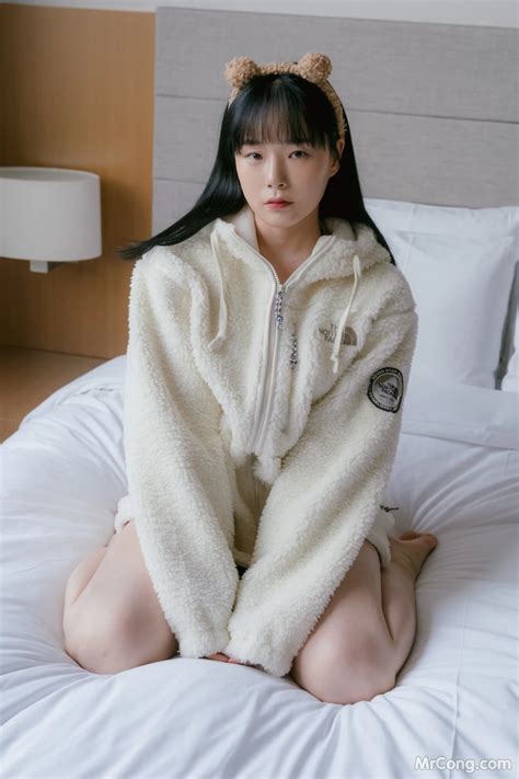 Pia X Bbuttermilk Vol In Hotel With Pia Photos