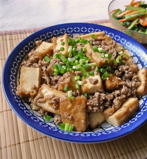 ご飯ススム～厚揚げと豚ひき肉♪ By Moj 【クックパッド】 簡単おいしいみんなのレシピが357万品