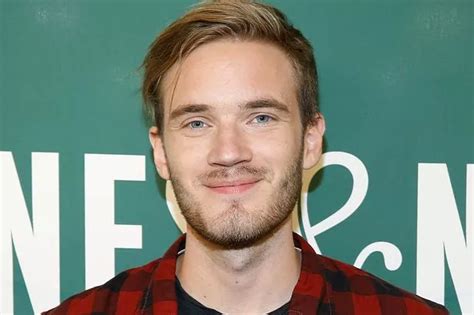 Where Does Pewdiepie Live The Swedish Youtube Star Who Made Sussex His