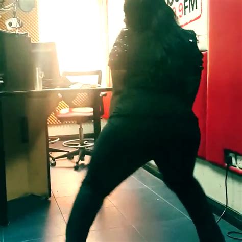 Manny360 Le Bum Twerk Toolz Shows Off Awkward Twerking Skills Video