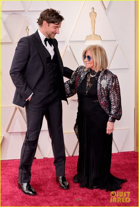 Bradley Cooper Brings Mom Gloria Campano As His Date To Oscars