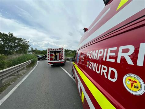 Prietenul ei a murit dar ea a scăpat cu viață Un grav accident rutier a avut loc în Tulcea