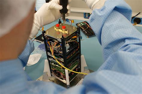Payload Development ISIS Innovative Solutions In Space