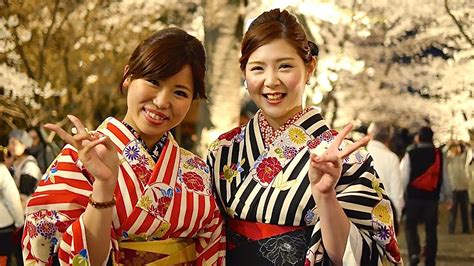 お花見 京都の桜 着物美人 夜桜見物 京都観光 Moments In Kyoto Ohanami Cherry Blossom
