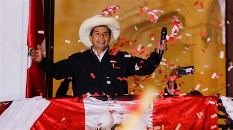 Jne Proclama A Pedro Castillo Como El Nuevo Presidente De La República