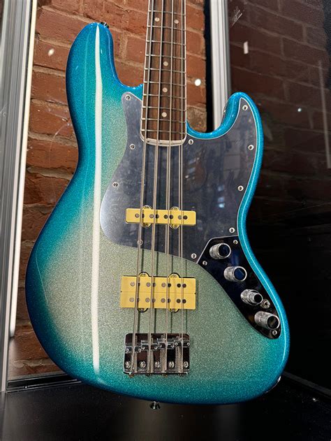 Fender Player Plus Blu Detiger Jazz Bass Sky Burst Sparkle