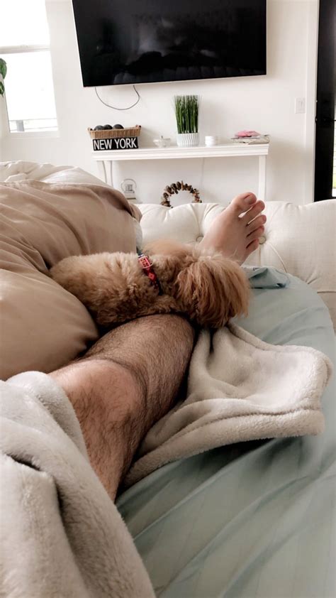 Manny Muas Feet