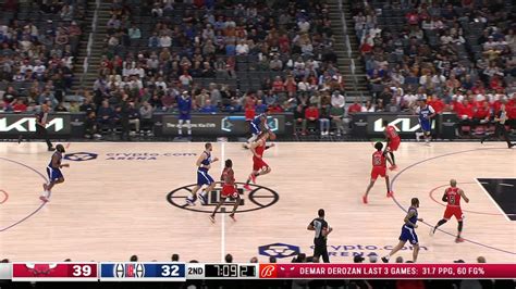 Two Point Three Point Field Goal Bulls Clippers NBA Official