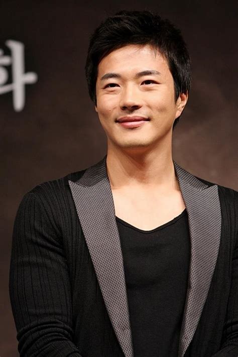 Kwon Sang Woo 권상우 Picture Hancinema The Korean Movie And Drama