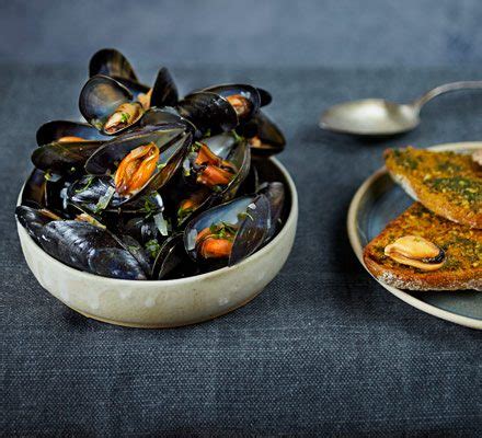Mussels Recipe White Wine Garlic