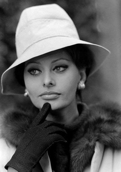 Nguyễn Ngọc Chính S Quả Bom Sex Sophia Loren Bước Vào Tuổi 85