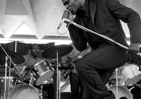 Atlanta District Attorney To Look Into James Browns Death For Signs Of