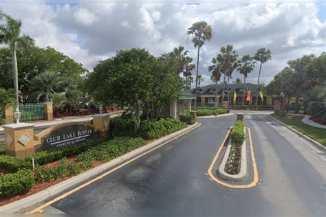 Coral Springs Community Shaken One Dead In Shooting Suspect In