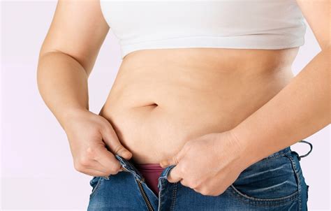 Pannus Stomach Symptoms Causes And Treatment