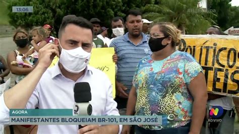 Manifestantes Bloqueiam Br 101 Em São José