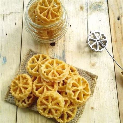Resep Kue Kembang Goyang Dan Tip Membuat Kue Kembang Goyang Artofit
