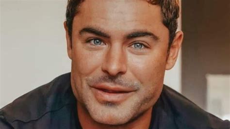Qué se hizo Zac Efron aparece con radical cambio en su rostro