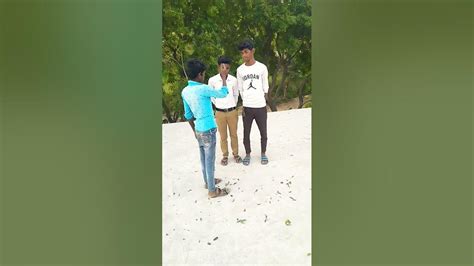 Idhar Ko Aaja Kai Din Se Dekh Raha Hun Is Garmi Mein Bahut Chakkar Kat