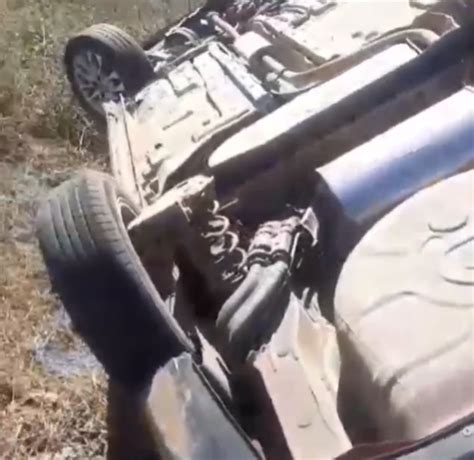 Carro Capota Em Grave Acidente E Deixa Um Morto E Três Feridos No