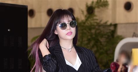 포토엔 티아라 큐리 짧아도 너무 짧은 핫팬츠