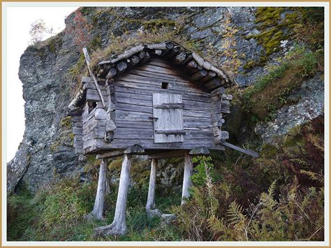 Дом на курьих ножках (69 фото) - фото - картинки и рисунки: скачать ...