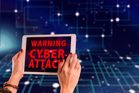 Cyberataki na urządzenia mobilne w proc firm ISPortal