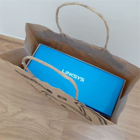 Linksys E5600 Dual Band Wifi 5 Router 90sqm Radius Speed 1 2gbps 10 Devices Computers And Tech