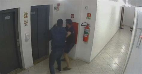 Vídeo Homem é Espancado E Roubado Pelo Ex Companheiro Em Canoas