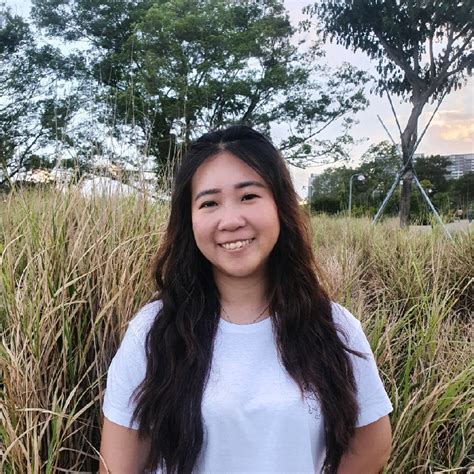 Li Min Mindy Lim Associate Environmental Consultant Marine