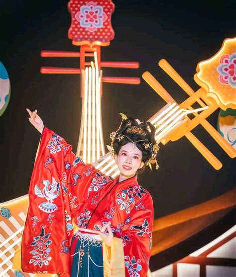 二十四小时快讯西安不倒翁小姐姐生娃后变憔悴本人回应正常 烁达网