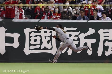阪神タイガースさんのインスタグラム写真 阪神タイガースinstagram「5月5日広島戦の試合写真です！ ヨハンミエセス 選手