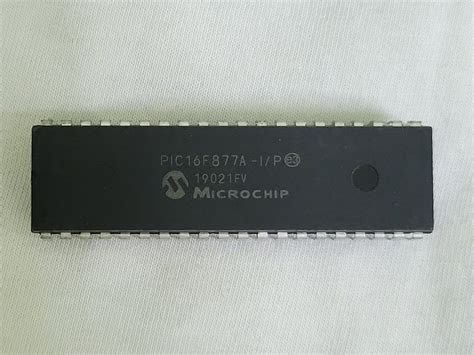 pic16f877a microcontroller computers and tech parts and accessories