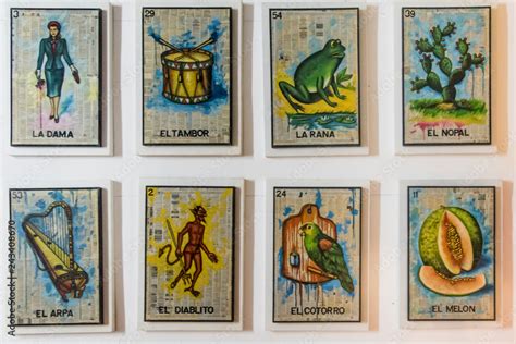 Loteria Mexicana Carta Con Dibujos Tradicionales Diseño Mexicano
