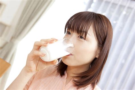 空腹不能喝牛奶、吃鸡蛋吗？提醒真正不能空腹吃的4样东西