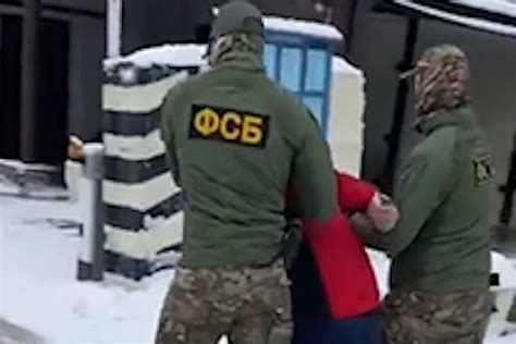 ФСБ задержала лидеров экстремистского сообщества футбольных фанатов Газета Ru Новости